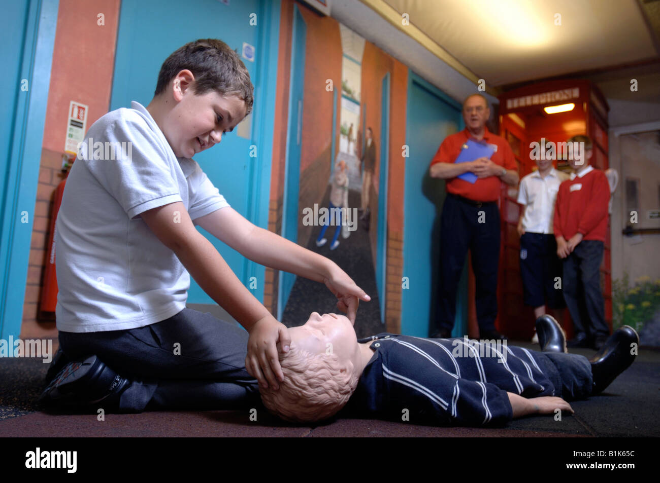 JUNIOR SCHOOL CHILDREN ARE TAUGHT FIRST AID AT THE LIFE SKILLS LEARNING ...