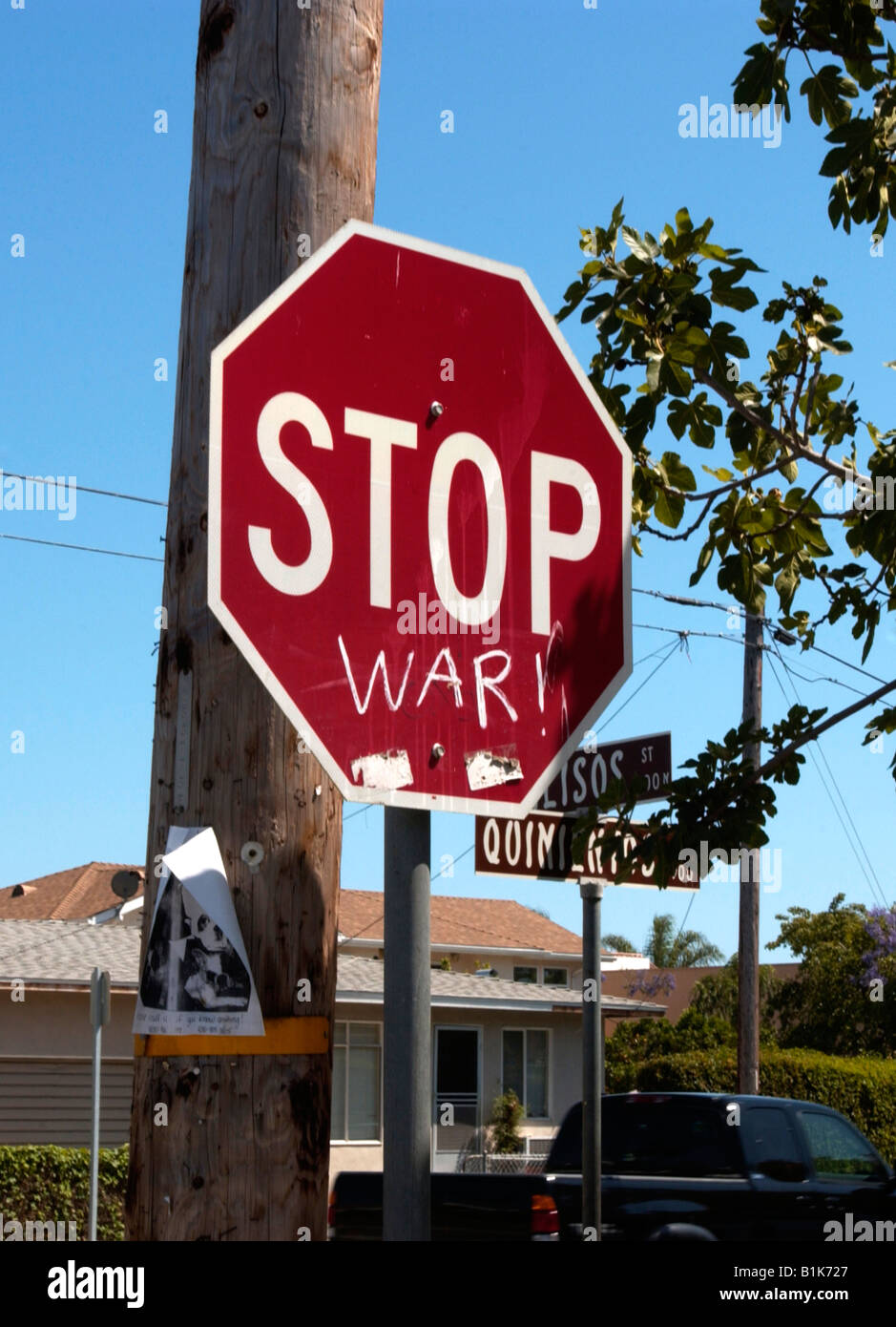 Vietnam war peace sign hi-res stock photography and images - Alamy