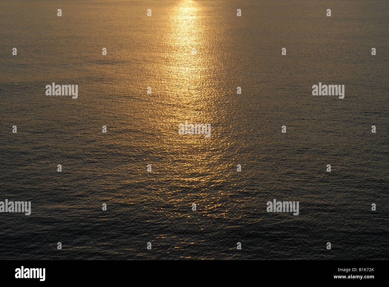 Sun sparkling on water sea hi-res stock photography and images - Alamy