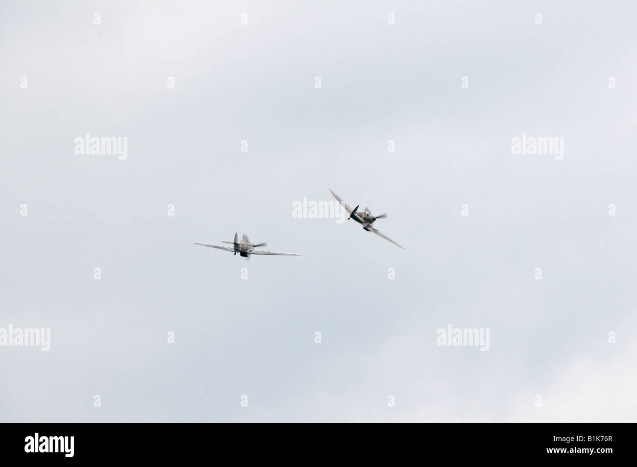 Hawker Hurricane Supermarine Spitfire PRX1X Mk 19 Battle Of Britain ...