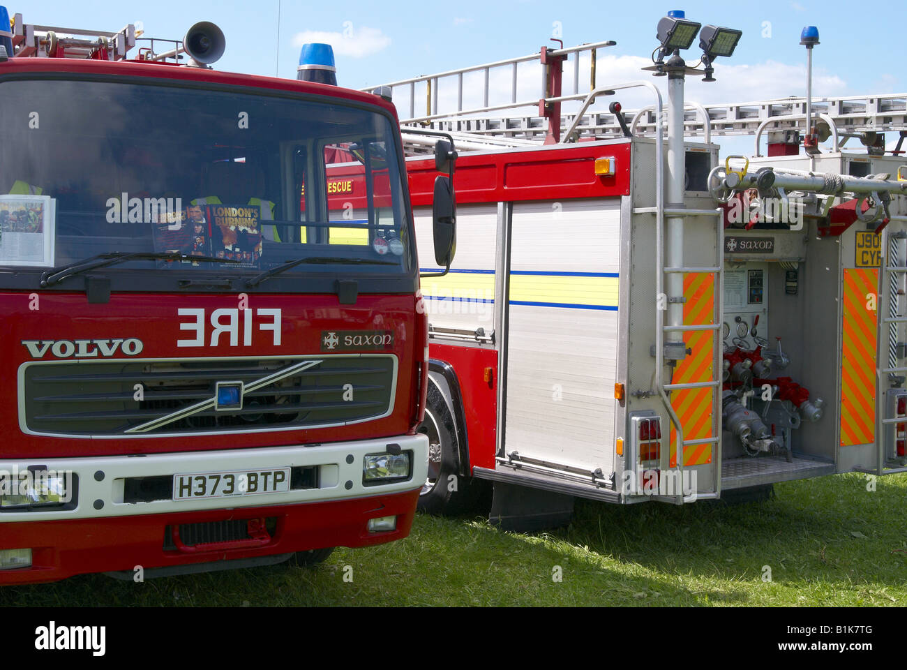 Front and rear views of UK fire engines from the 1980's and early 1990 ...