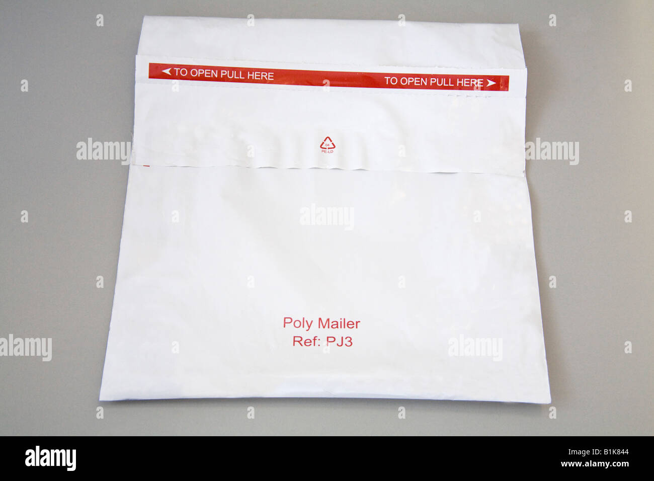 Mailing envelope hi-res stock photography and images - Alamy
