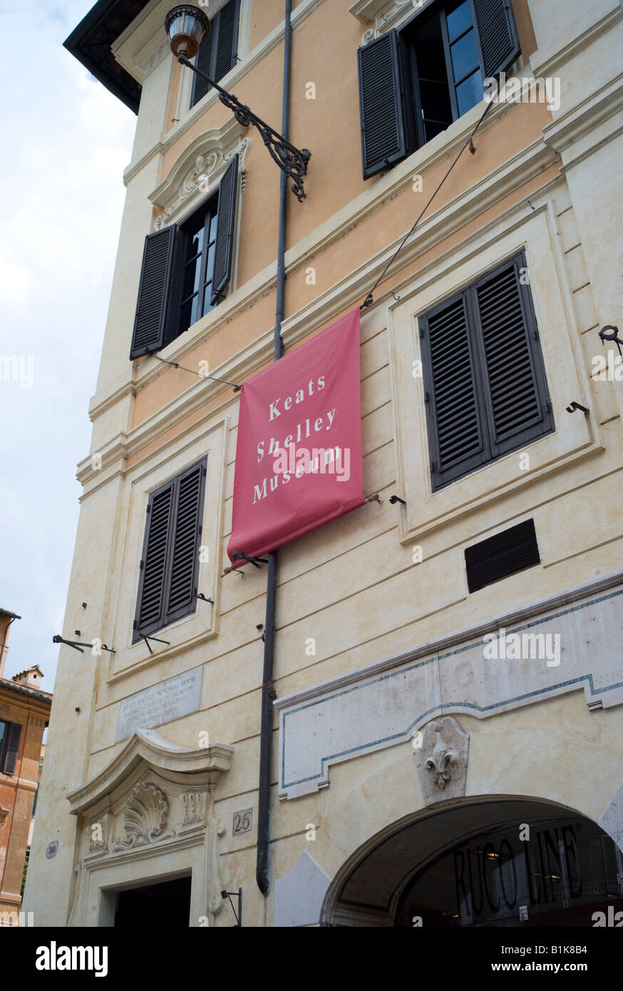 Keats Shelley Museum in Piazza di Spagna, Rome Stock Photo - Alamy