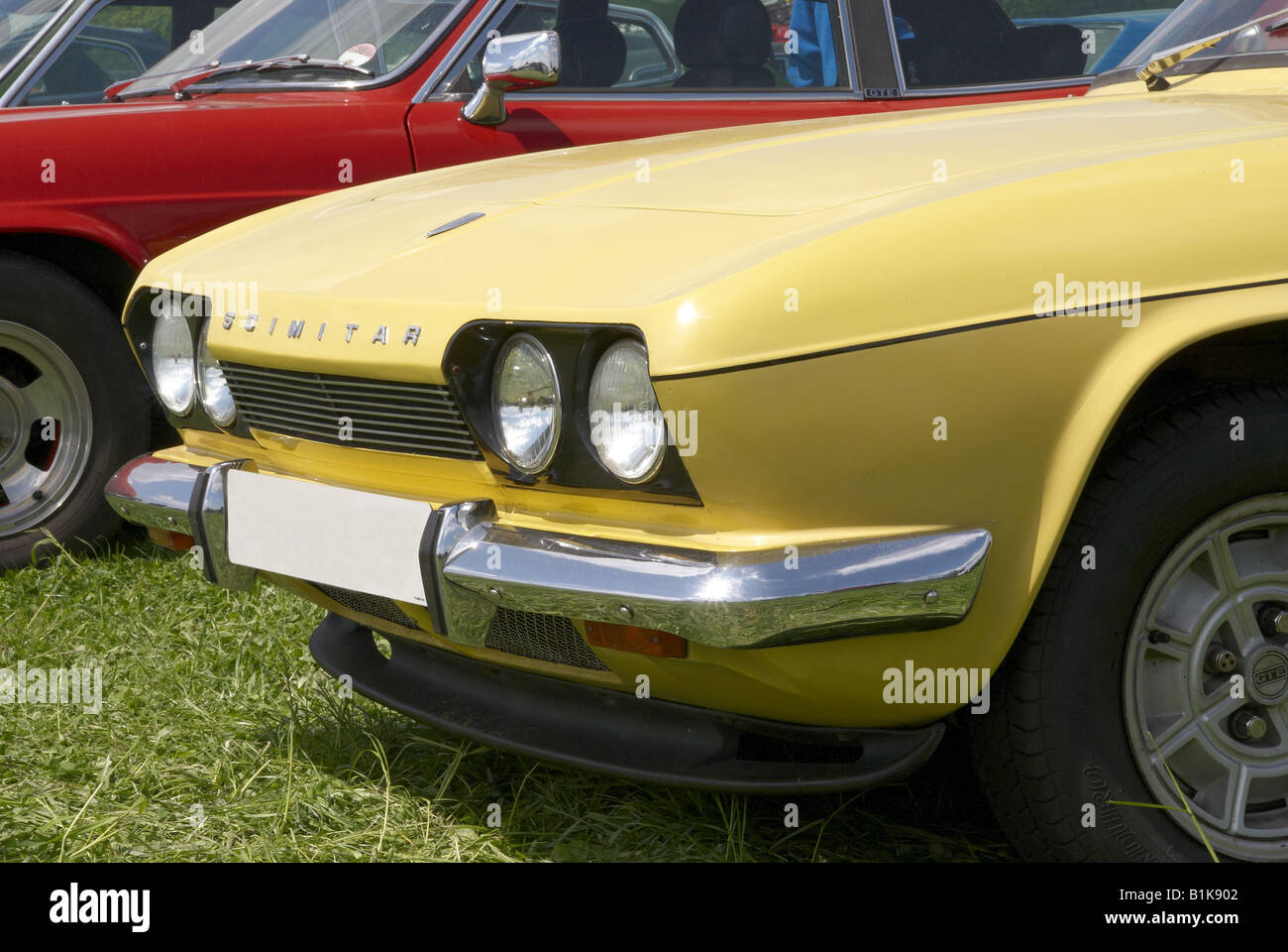 Reliant scimitar car hi-res stock photography and images - Alamy