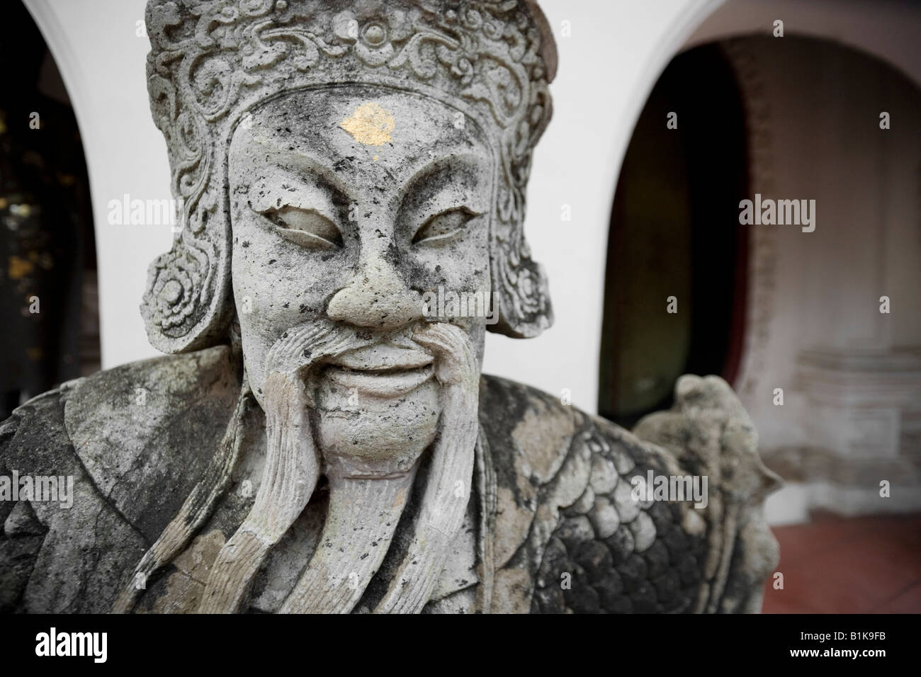 Gray statue hi-res stock photography and images - Alamy