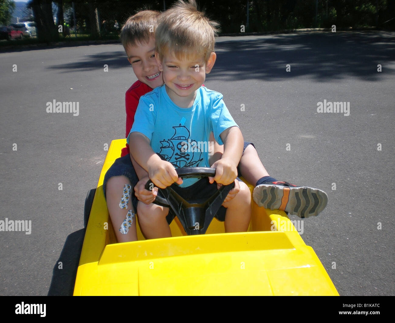 Car pooling hi-res stock photography and images - Alamy