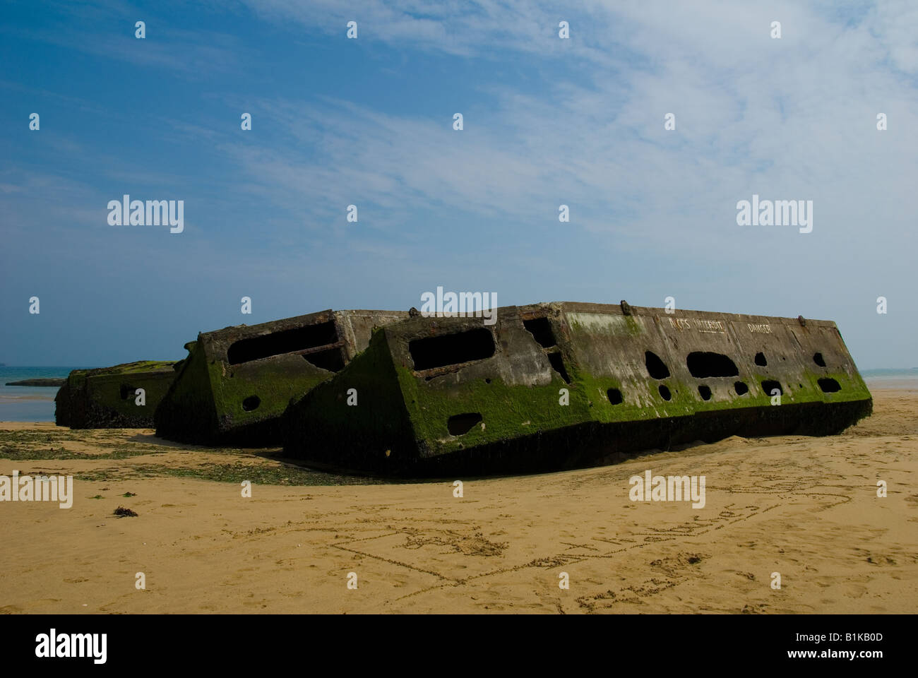 D day landings ashore hi-res stock photography and images - Alamy
