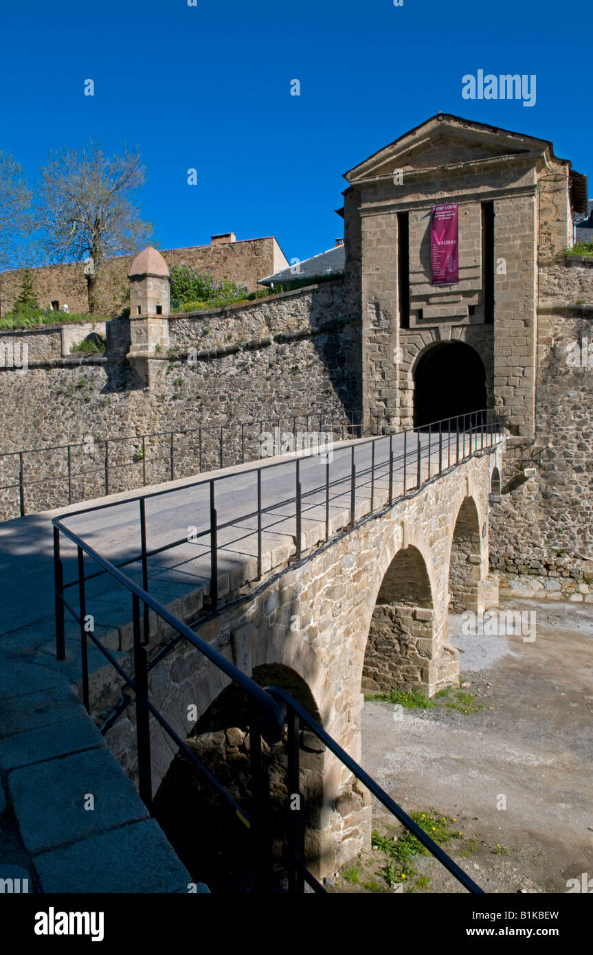 The fortified Town of Mont Louis, France Stock Photo - Alamy
