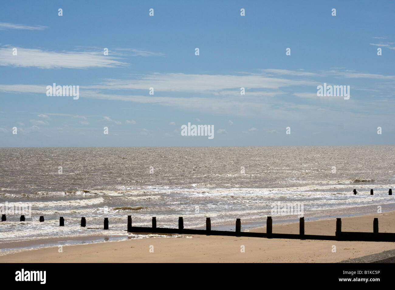 Frinton beach essex hi-res stock photography and images - Alamy