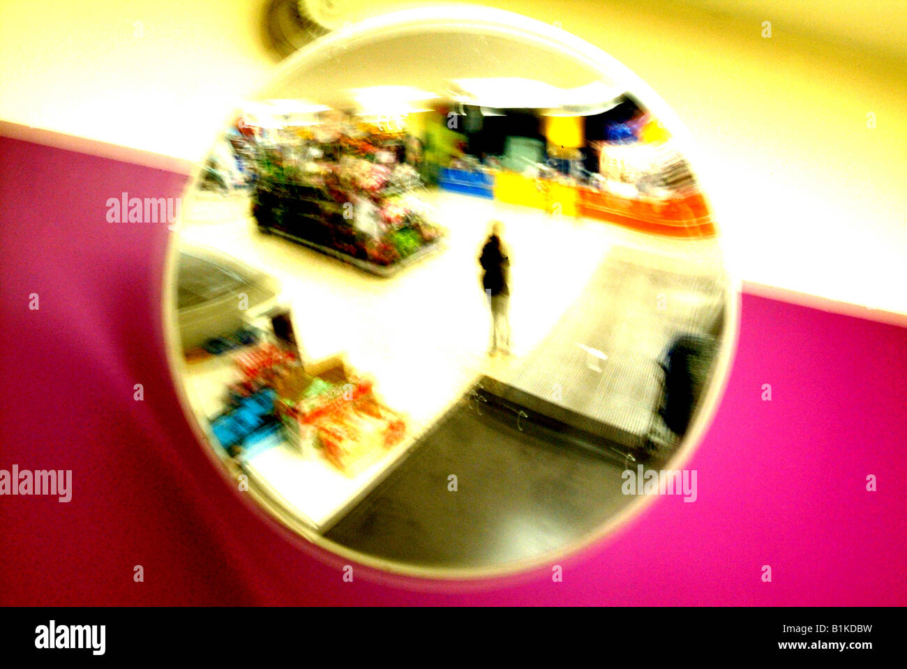 Supermarket shelf stacker hi-res stock photography and images - Alamy