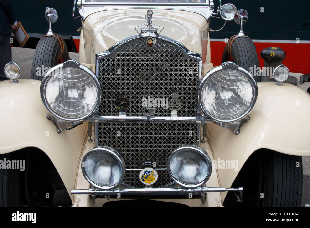 Packard car logo hi-res stock photography and images - Alamy