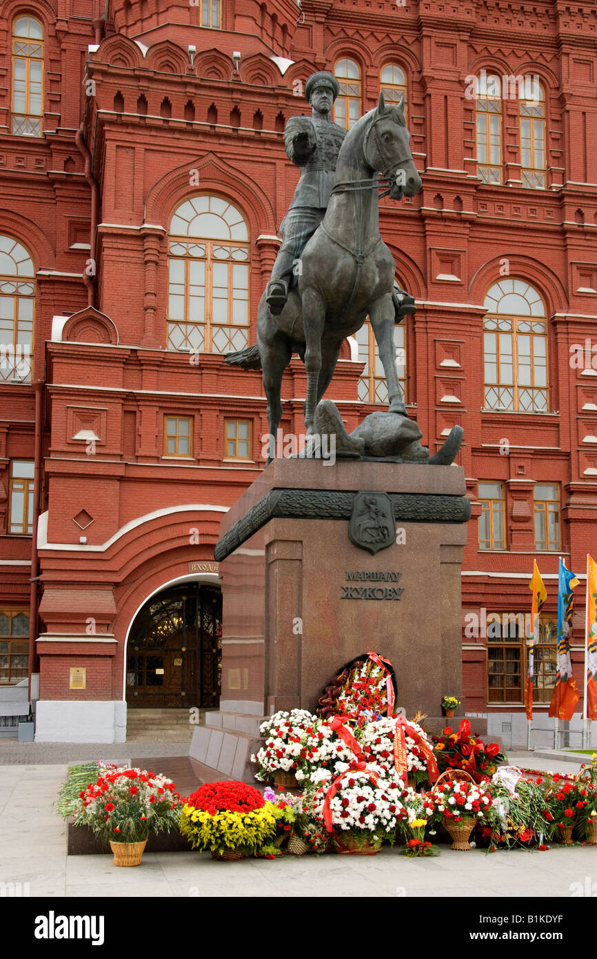 Equestrian statue of Russian Marshal Zhukov, Revolution Square, Moscow ...