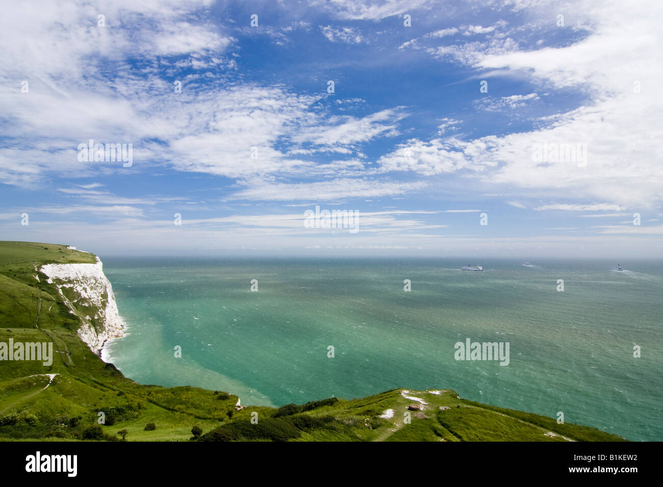 View from the White Cliffs at Dover, Kent, to the English Channel Stock ...