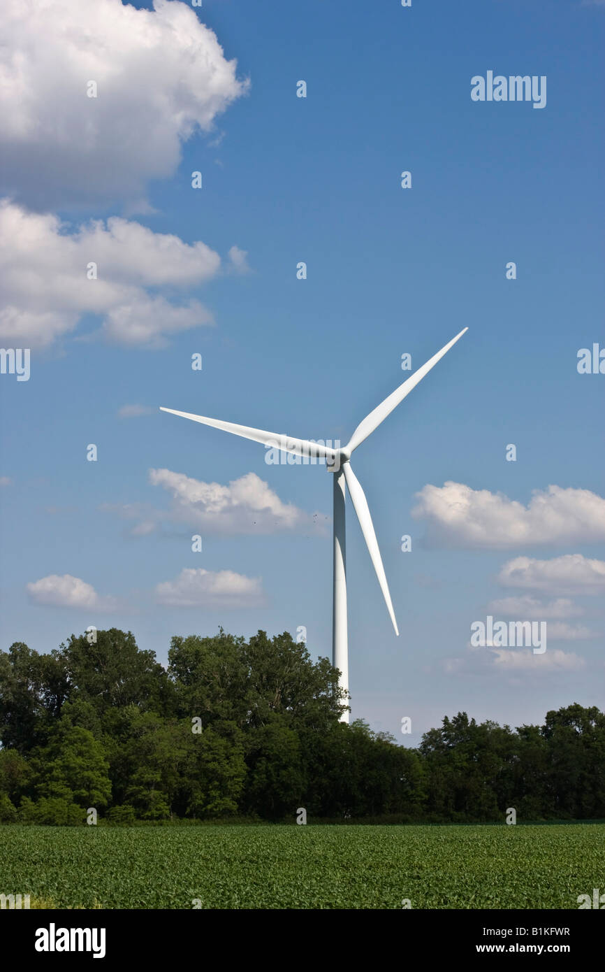 Wind turbine on field in Ohio USA hi-res Stock Photo - Alamy