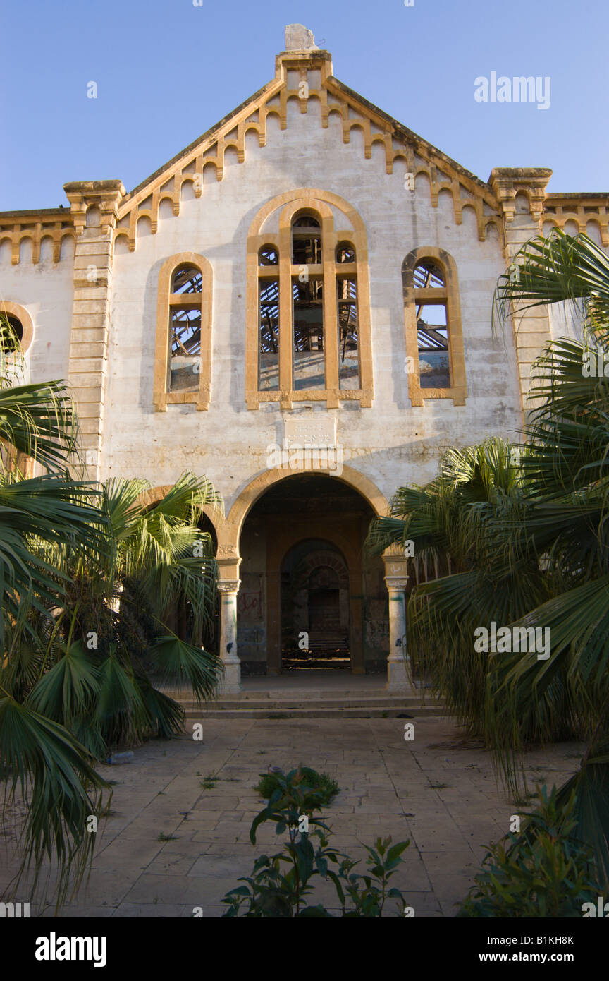 Ruined synagogue in Beirut Stock Photo - Alamy