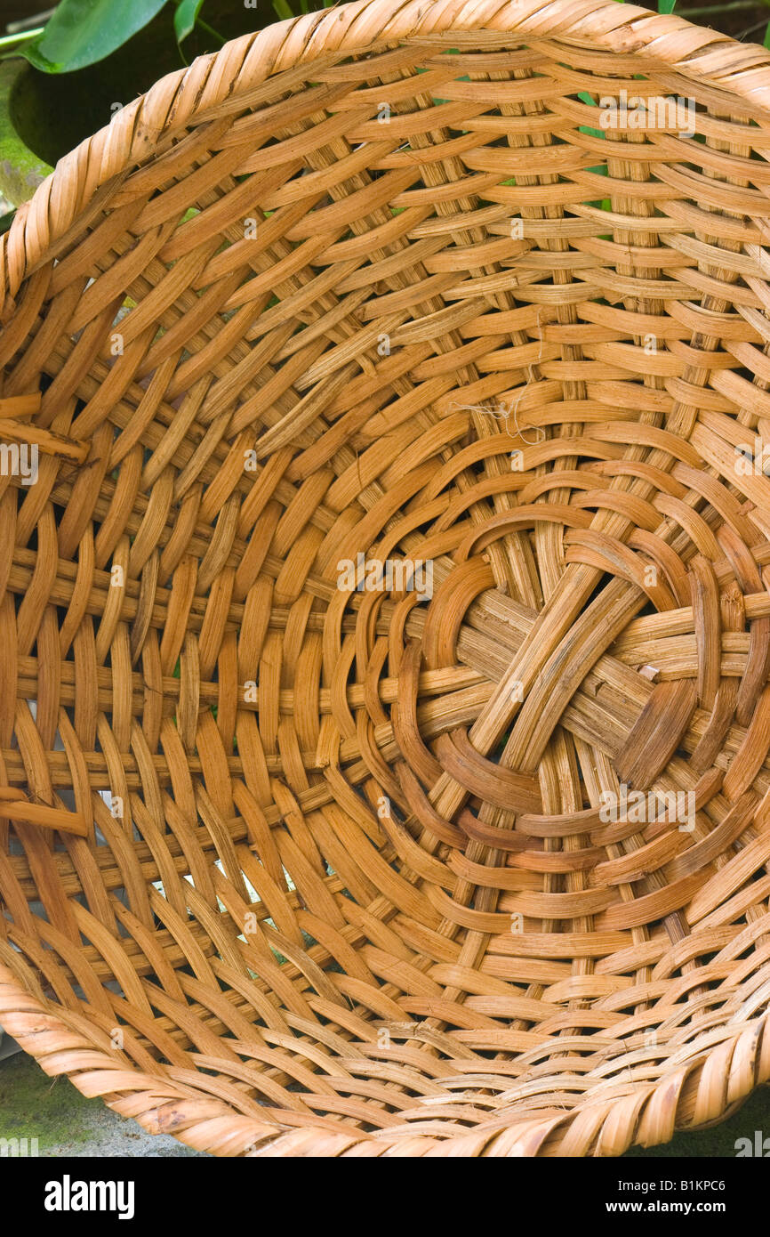 Cane basket hi-res stock photography and images - Alamy