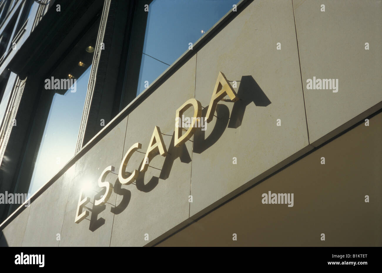 Escada logo hi-res stock photography and images - Alamy