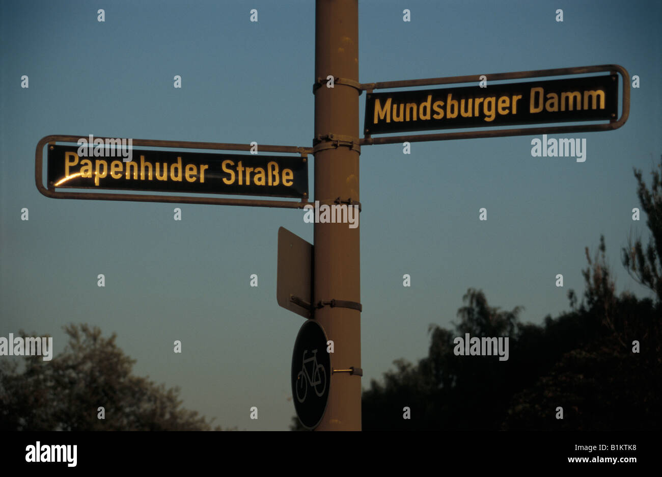 Street signs in Hamburg, Germany Stock Photo - Alamy