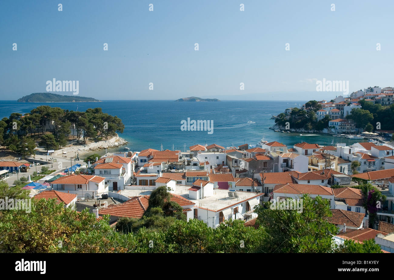 Town roof tops hi-res stock photography and images - Alamy