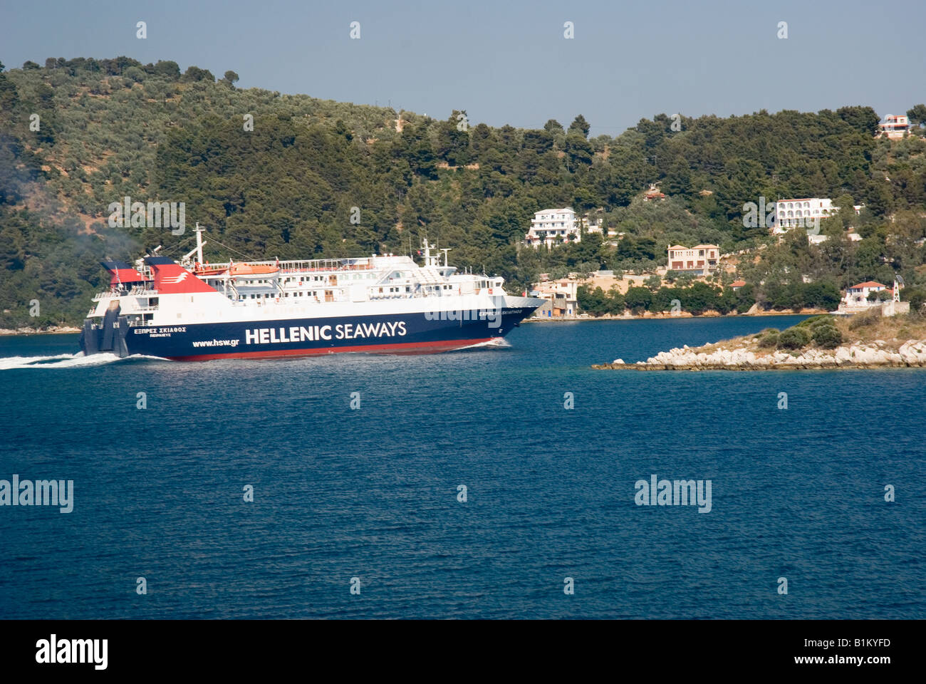 Hellenic Seaways ferry leaving Skiathos Town Port Stock Photo - Alamy