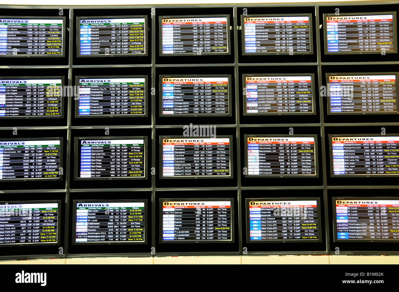 Waiting area Orlando International Airport showing arrivals and ...
