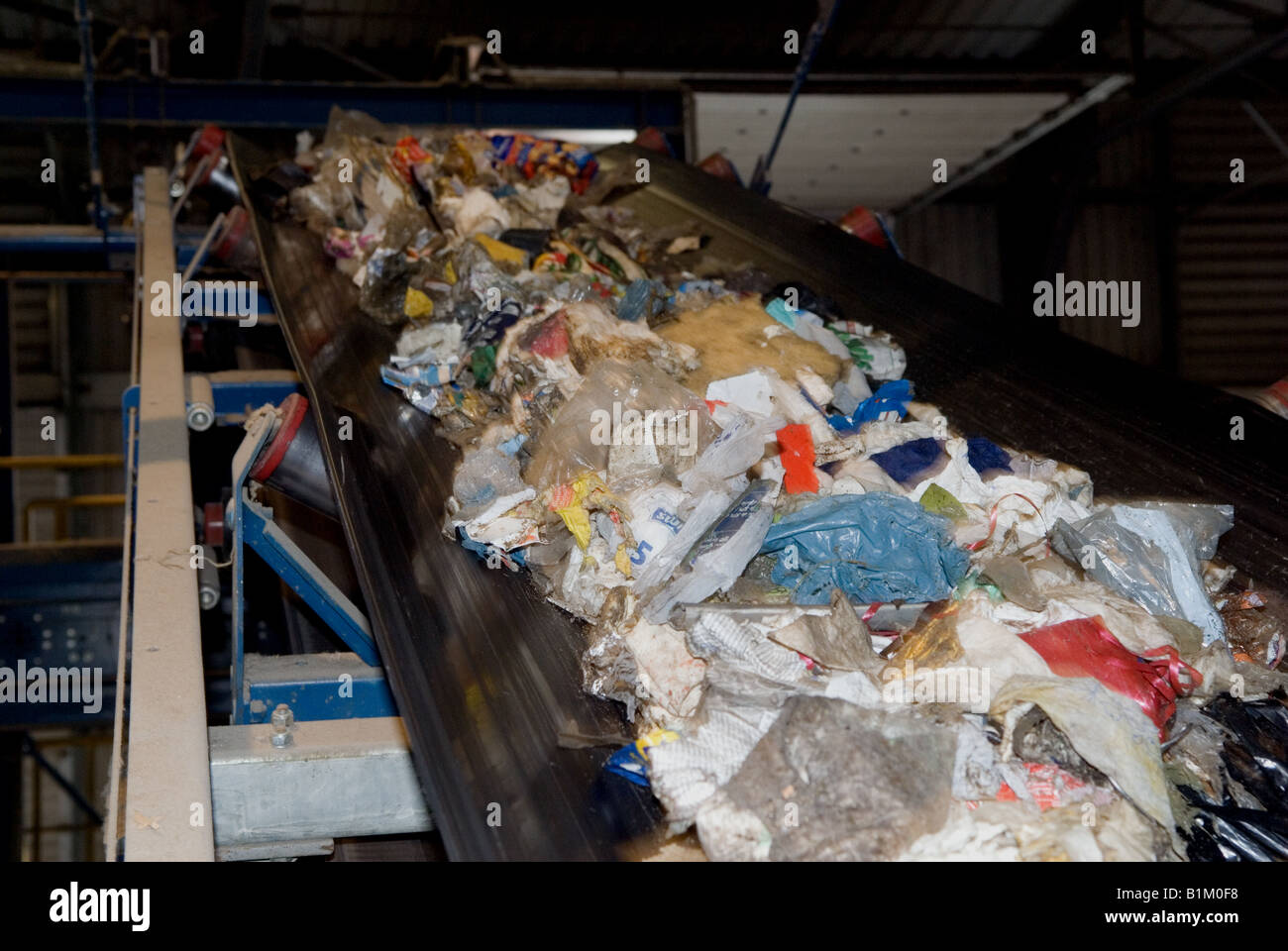 Rubbish on conveyor belt sorting hi-res stock photography and images - Alamy