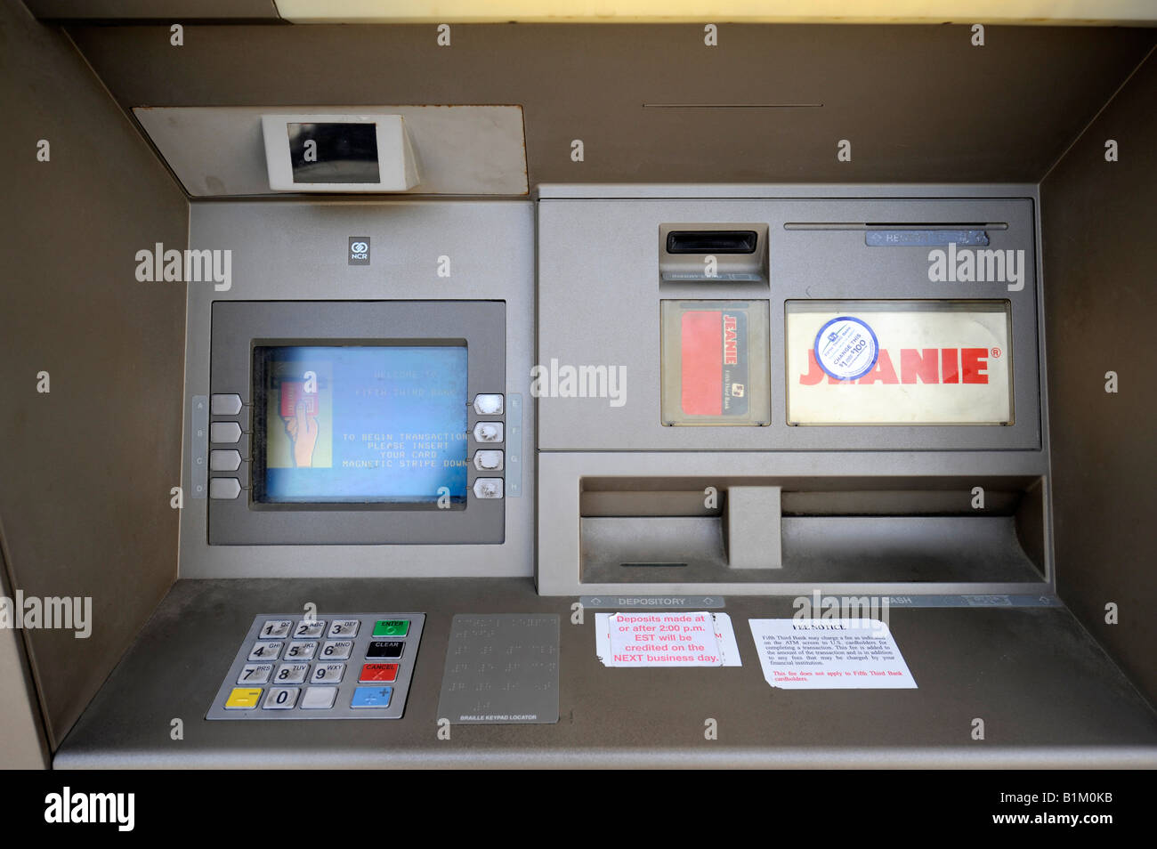 Us currency coin machine hi-res stock photography and images - Alamy