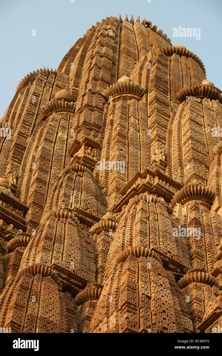 Detail of stone carving on wall of the Kandariya Mahadeo Temple ...