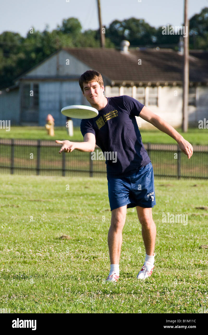 Ultimate Frisbee match Intramural Field, University of Louisiana at ...