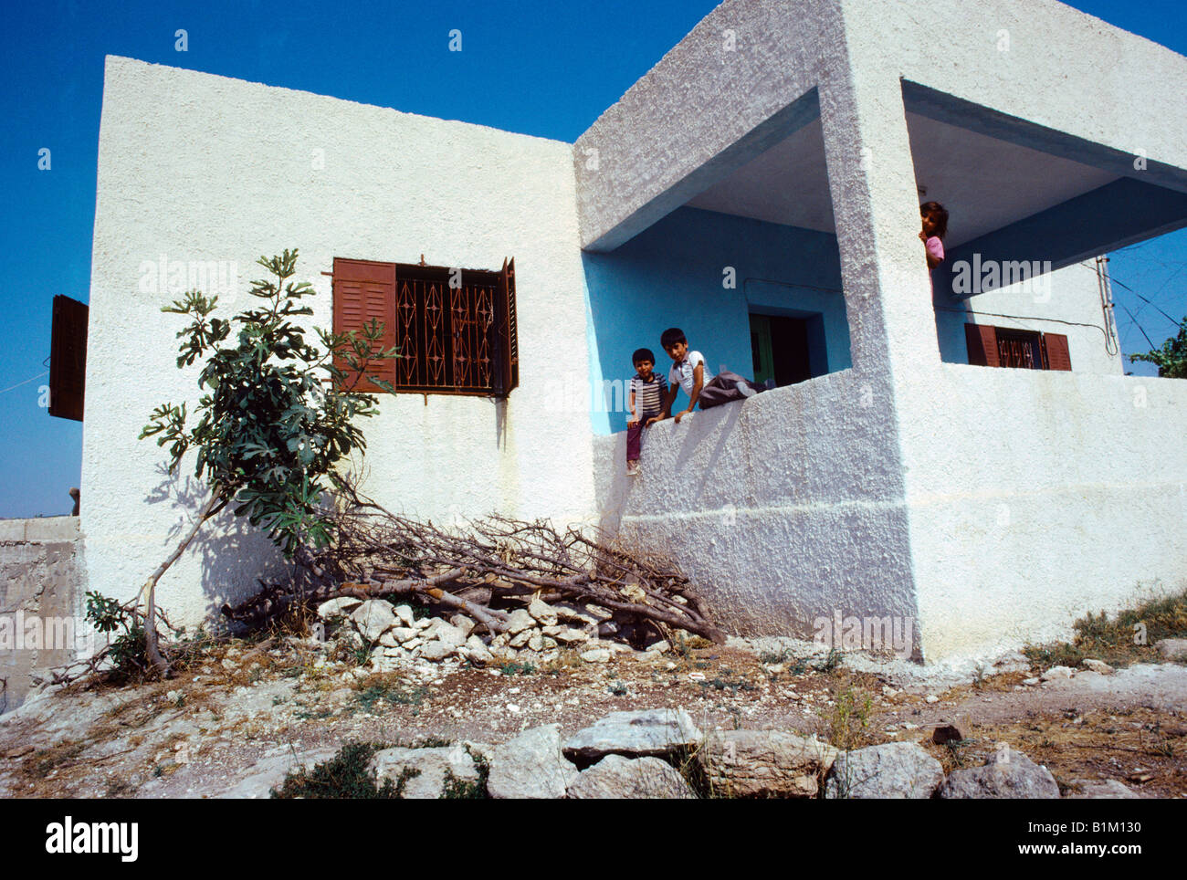 New bank house hi-res stock photography and images - Alamy