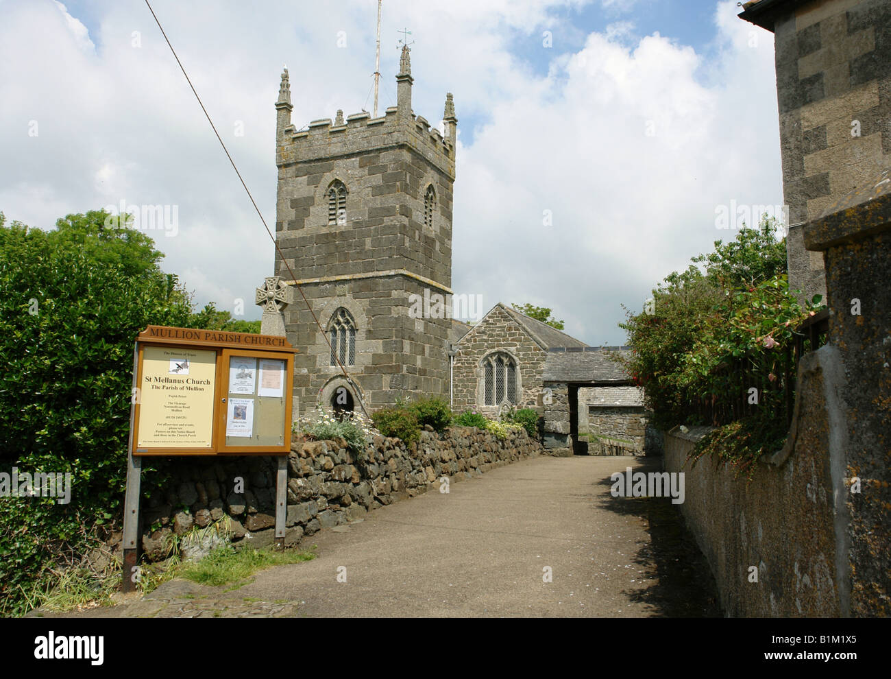 Mullion parish church hi-res stock photography and images - Alamy