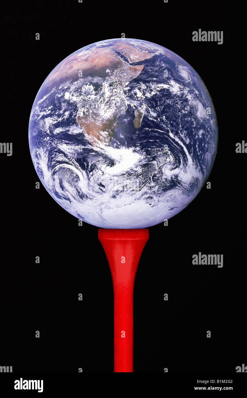 Golf tee hi-res stock photography and images - Alamy