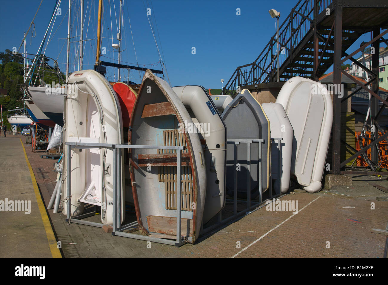Boatyard devon hi-res stock photography and images - Alamy