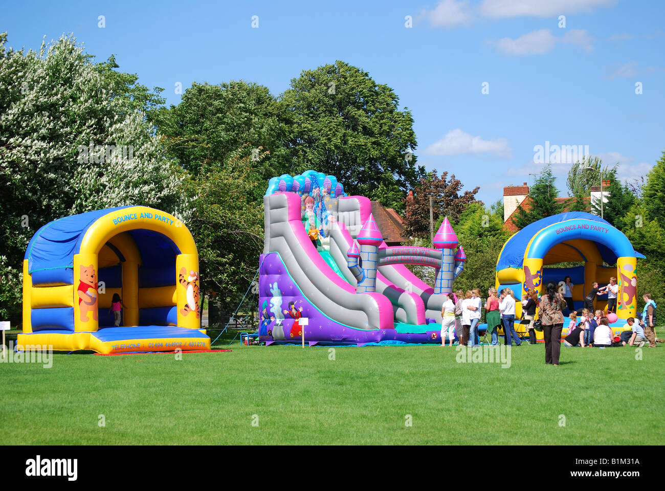 The castles hi-res stock photography and images - Alamy