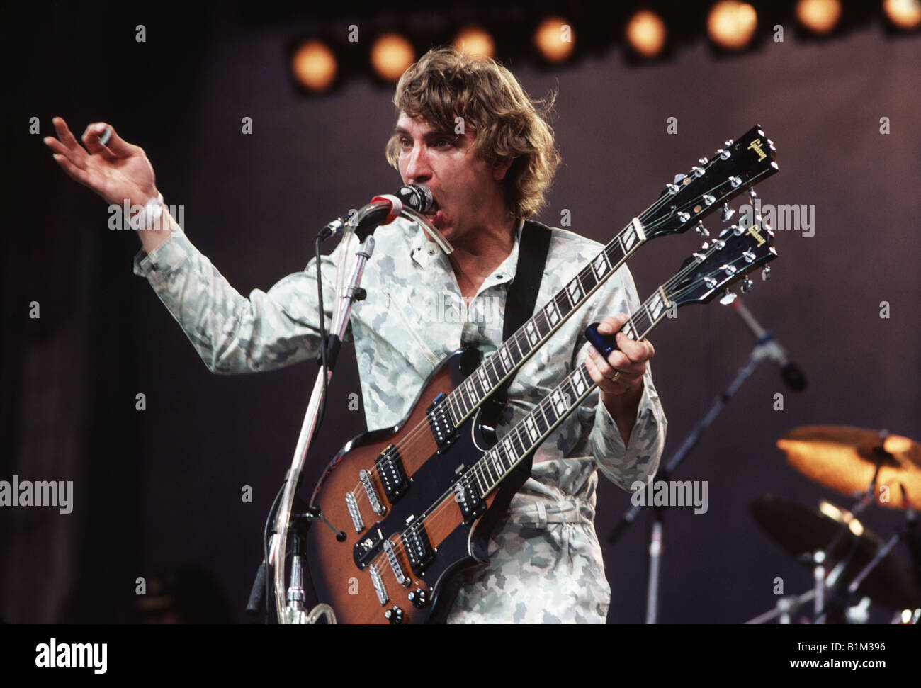 JOE WALSH US rock musician in 1983 Stock Photo - Alamy