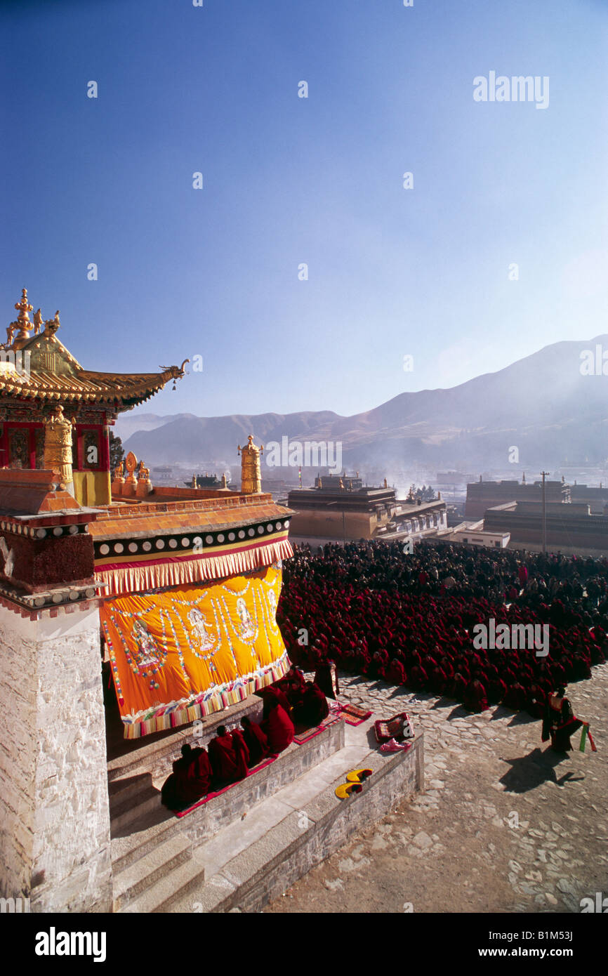 Monastery of labrang to the monlam festival hi-res stock photography ...