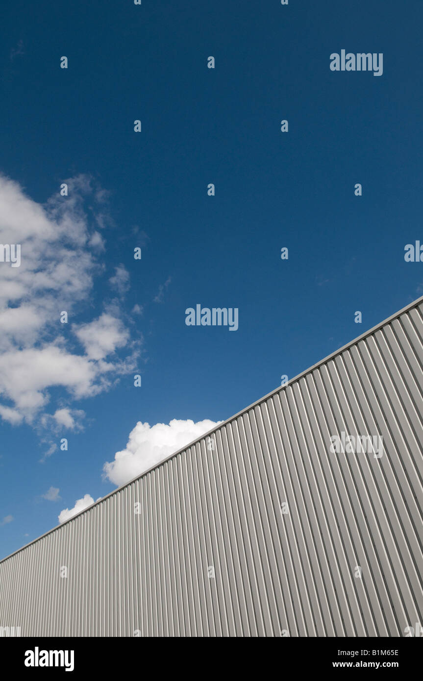 Steel clad hi-res stock photography and images - Alamy