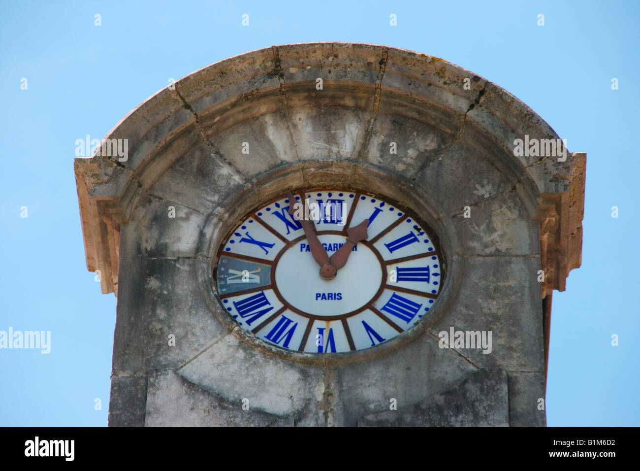 Roman numeral clock tower hi-res stock photography and images - Alamy