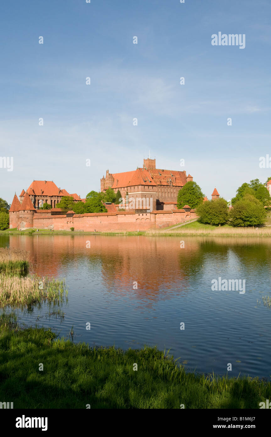Teutonic castle (14th century) in Malbork, Poland Stock Photo - Alamy