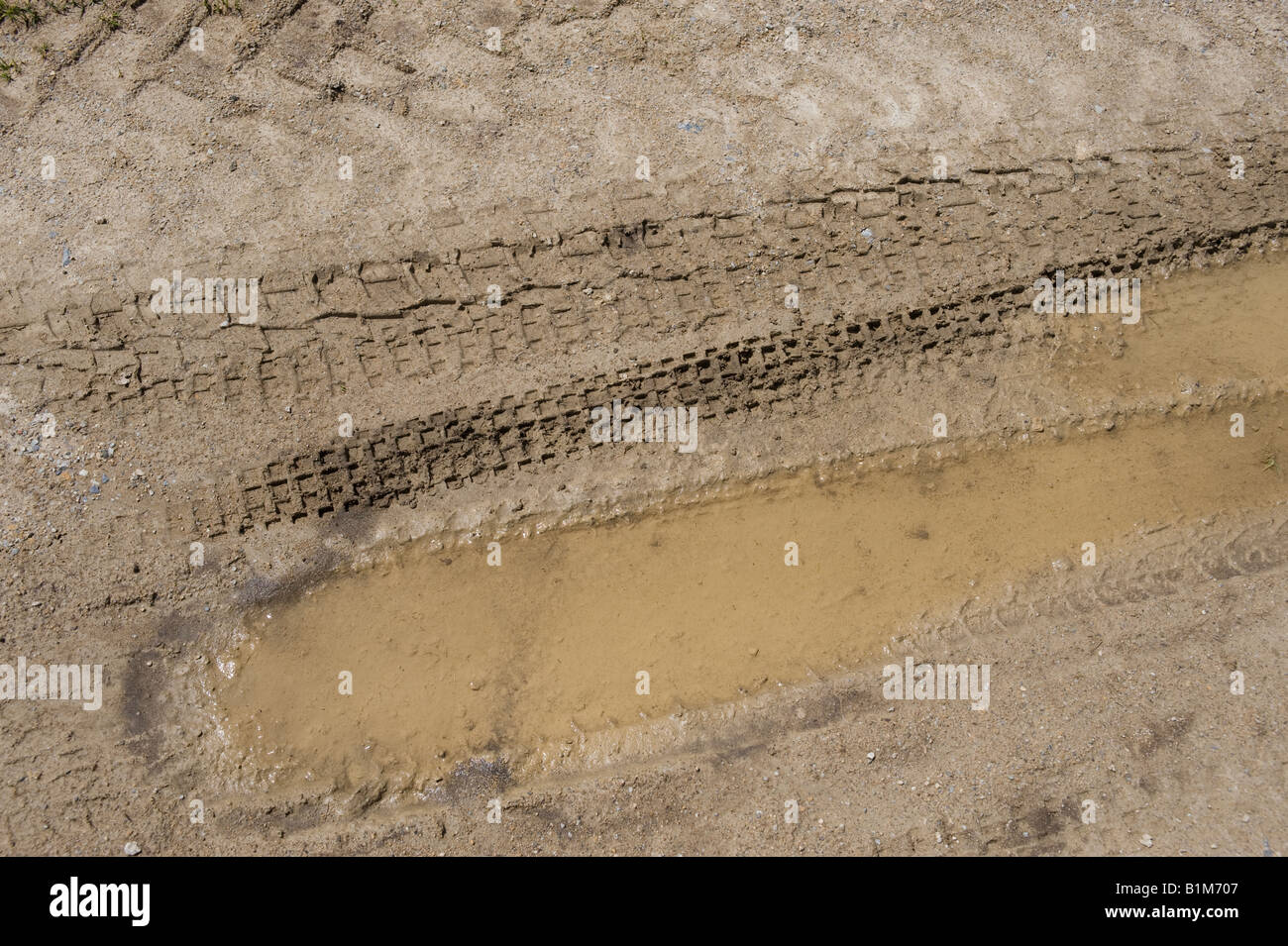 Muddy track hi-res stock photography and images - Alamy