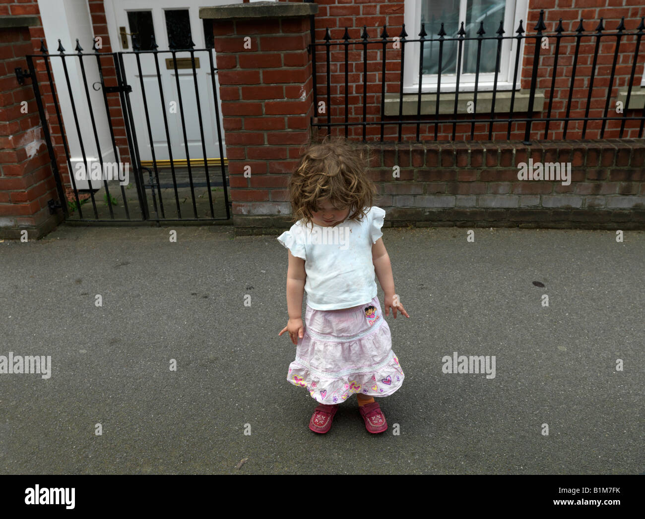 Locked out of house hi-res stock photography and images - Alamy