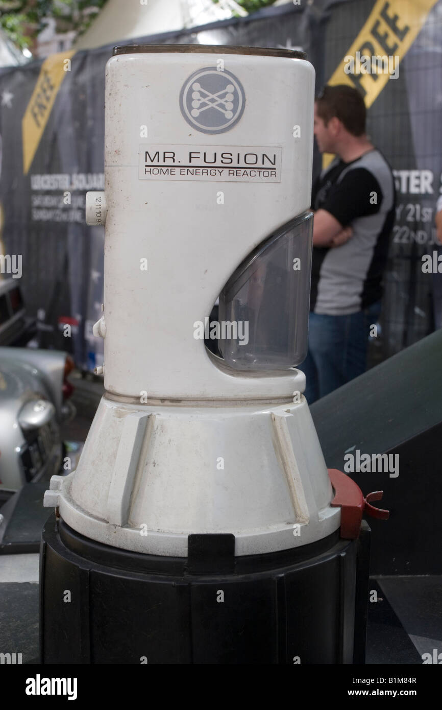 Mr Fusion Home Energy Reactor on Delorean used in Motion Picture Back ...