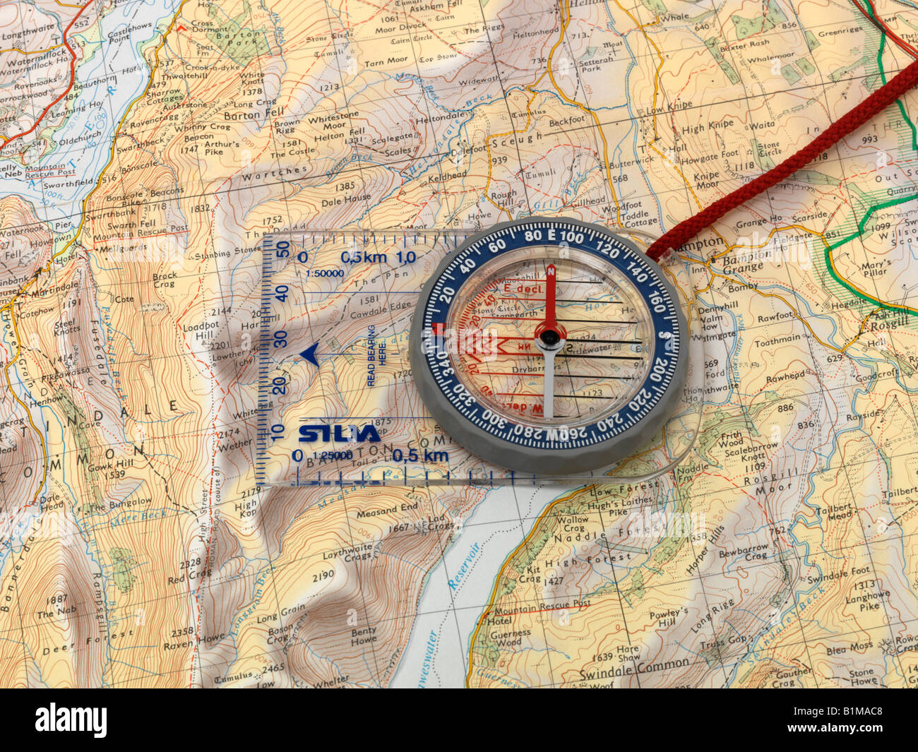 Magnetic Compass on Ordioance Survey Map Stock Photo - Alamy