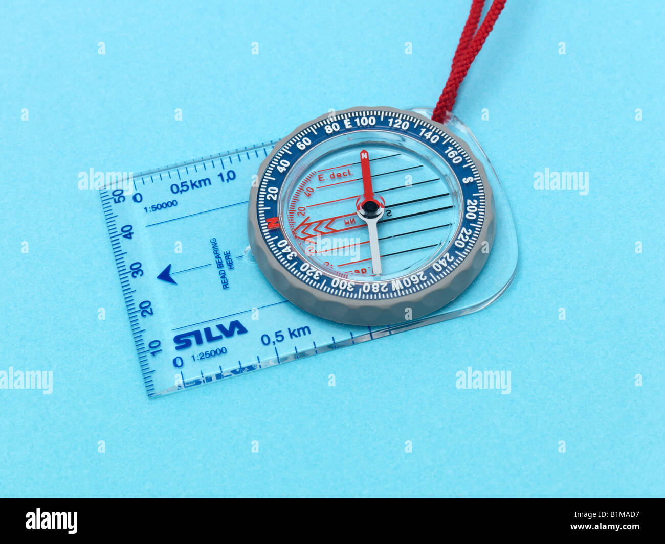 Magnetic compass hi-res stock photography and images - Alamy