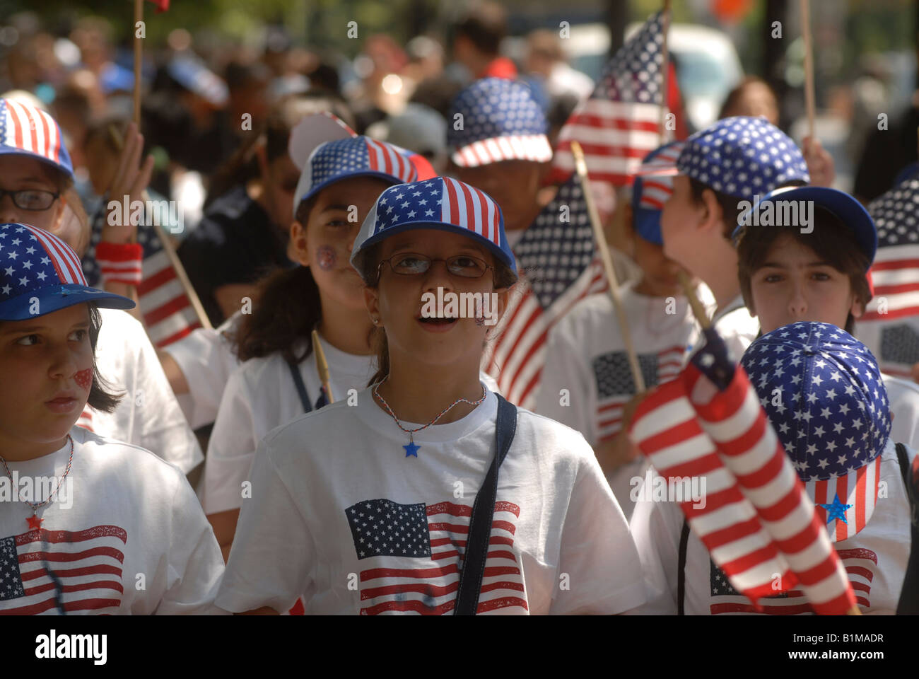 Students from New York schools march in the annual Flag Day Parade ...