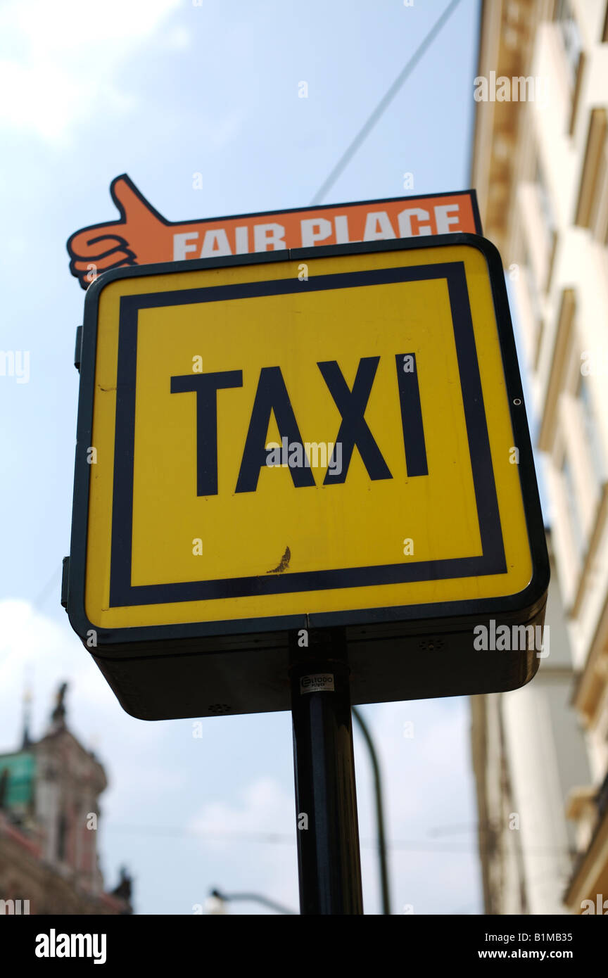yellow taxi sign Stock Photo - Alamy