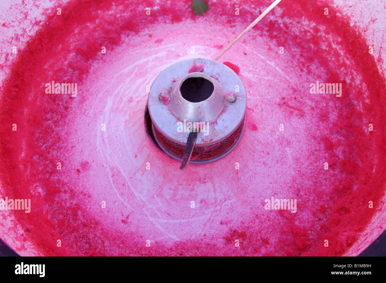 An empty candy floss machine Stock Photo - Alamy