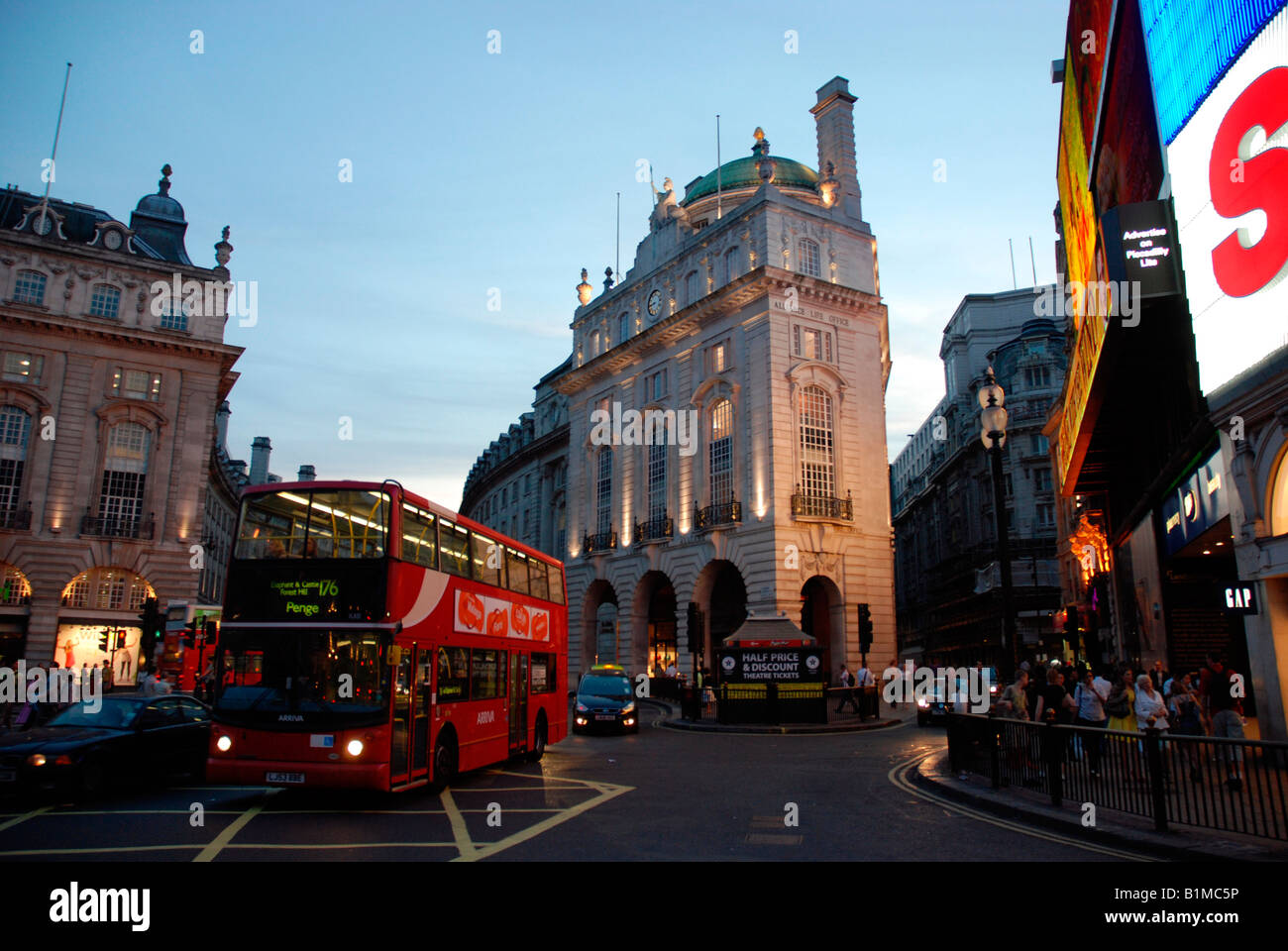 Doubledecker bus on Piccadilly Circus London UK Stock Photo - Alamy