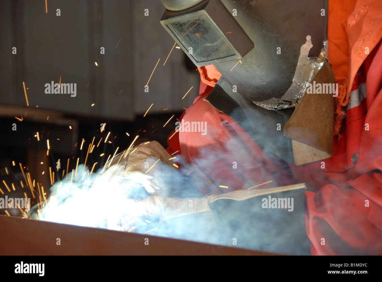 Construction worker welding Cut Out Stock Images & Pictures - Alamy