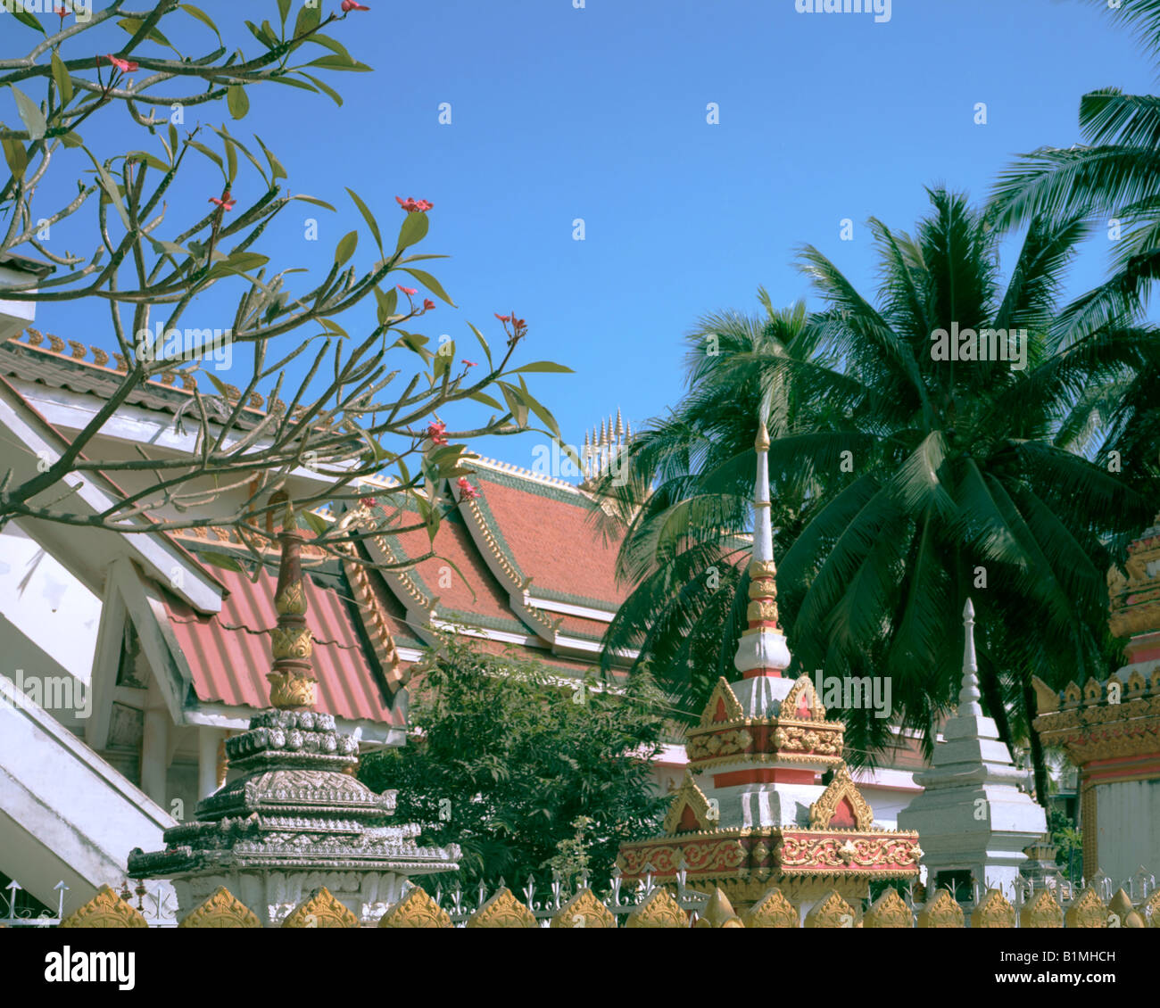 Vat Chan temple in Vientiane Laos Stock Photo - Alamy